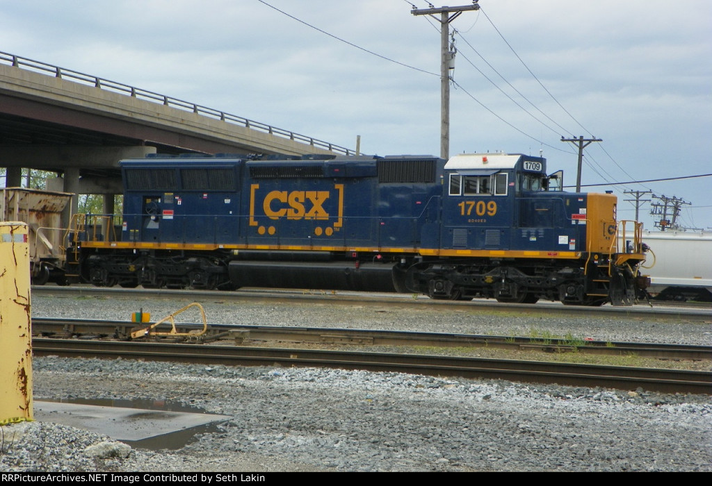 CSX 1709